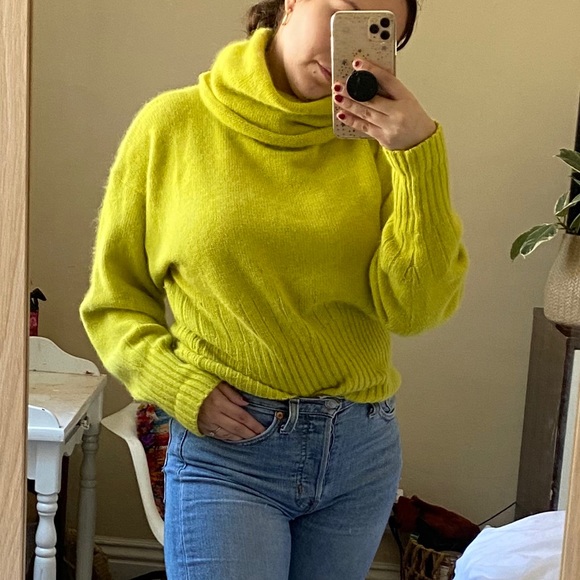 Obermeyer | Sweaters | Vintage Lime Green Obermeyer Sweater | Poshmark